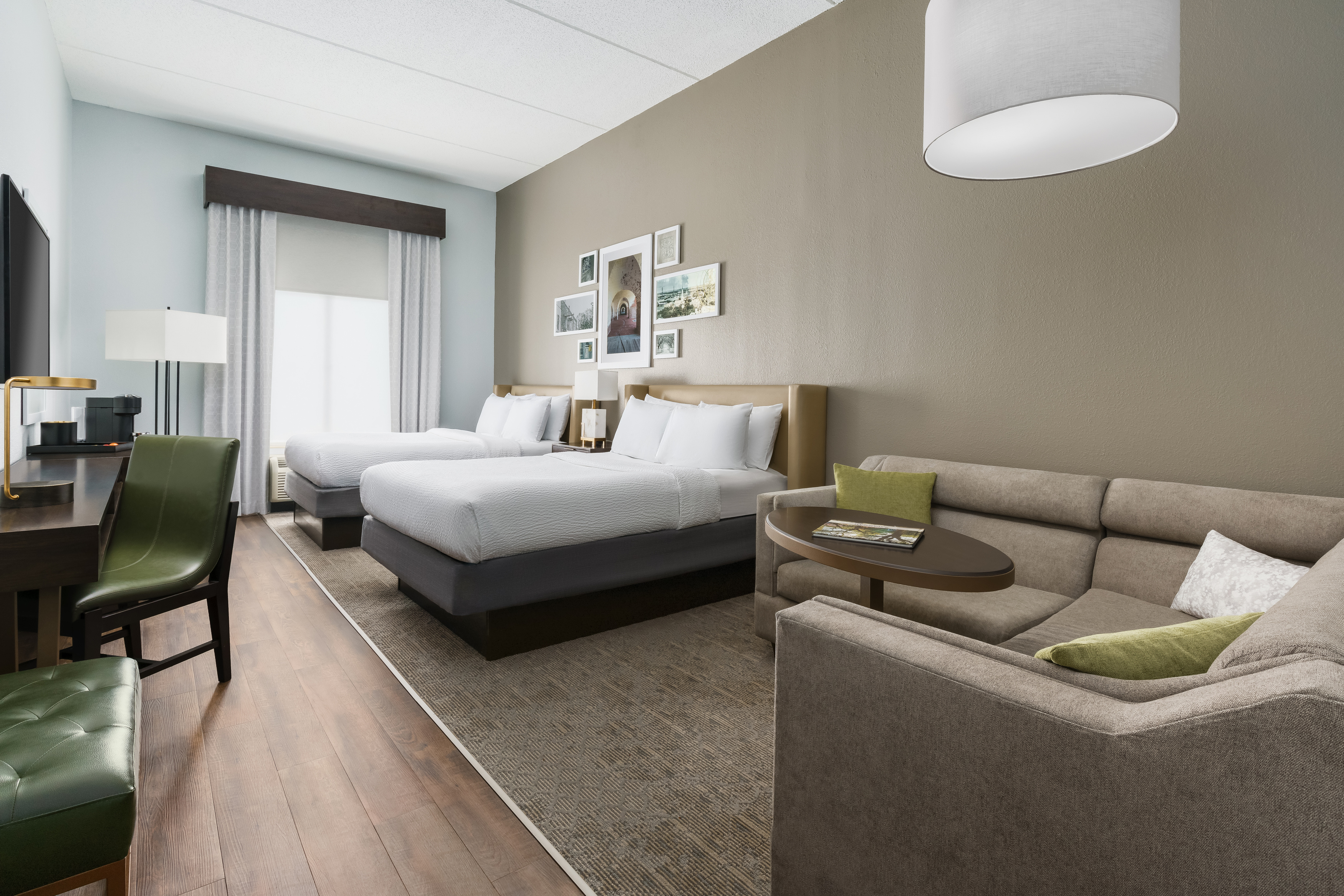 Gallery | The Bluff Hotel
